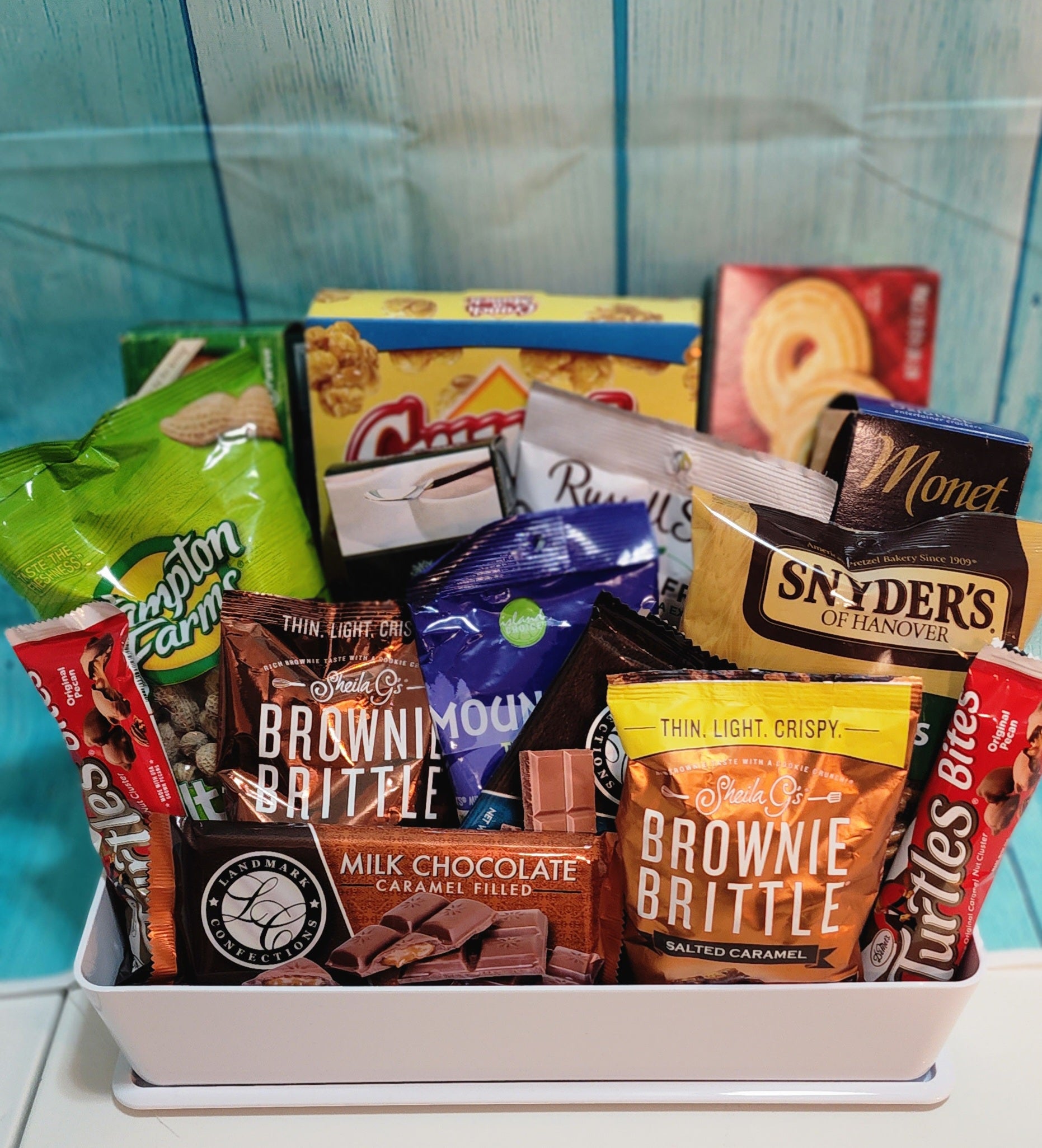 Snackers Choice – Clever Candy Bouquet